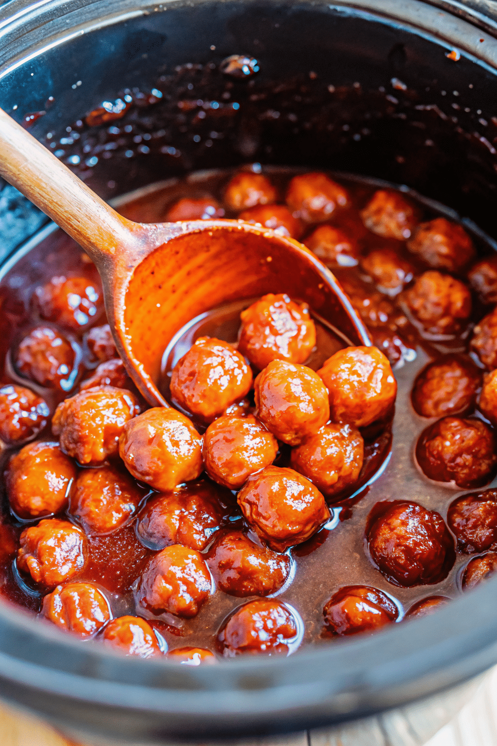 Crock Pot Grape Jelly Meatballs Recipe